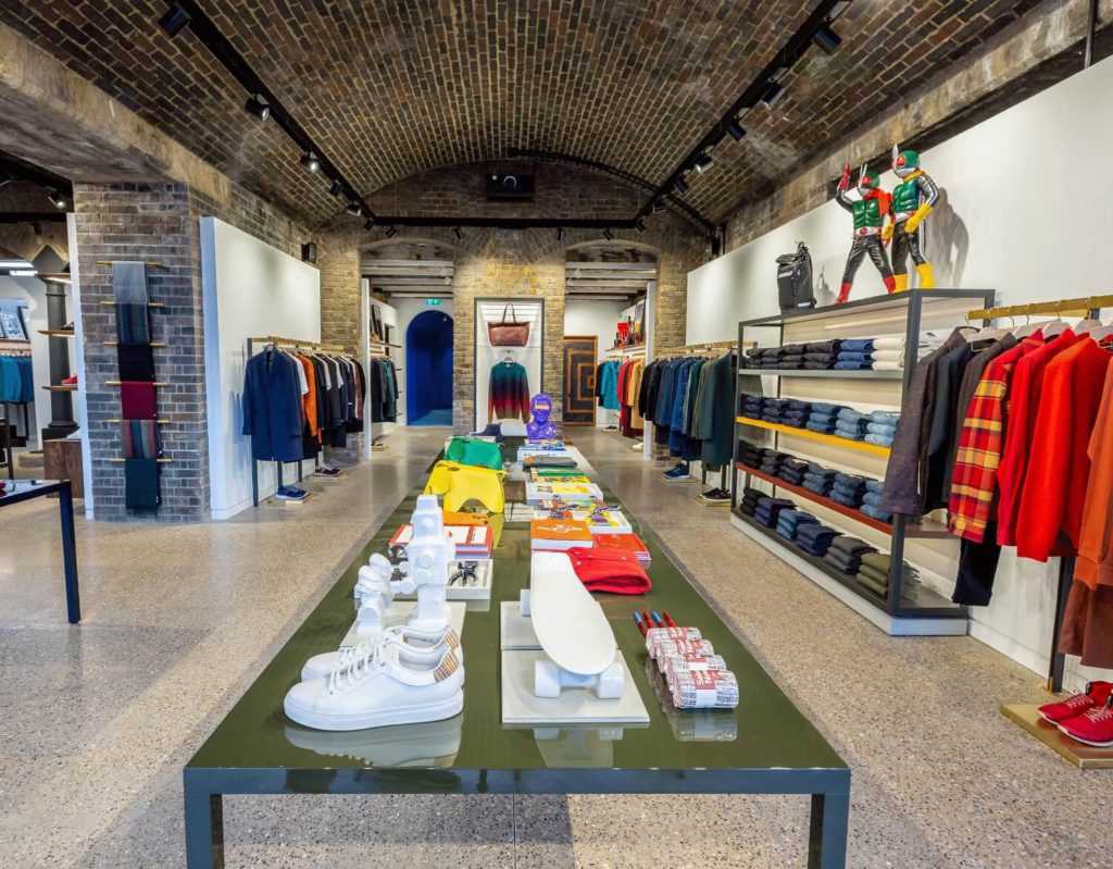 BCP table project for Paul Smith Ltd in Coal Drops Yard | Encocam